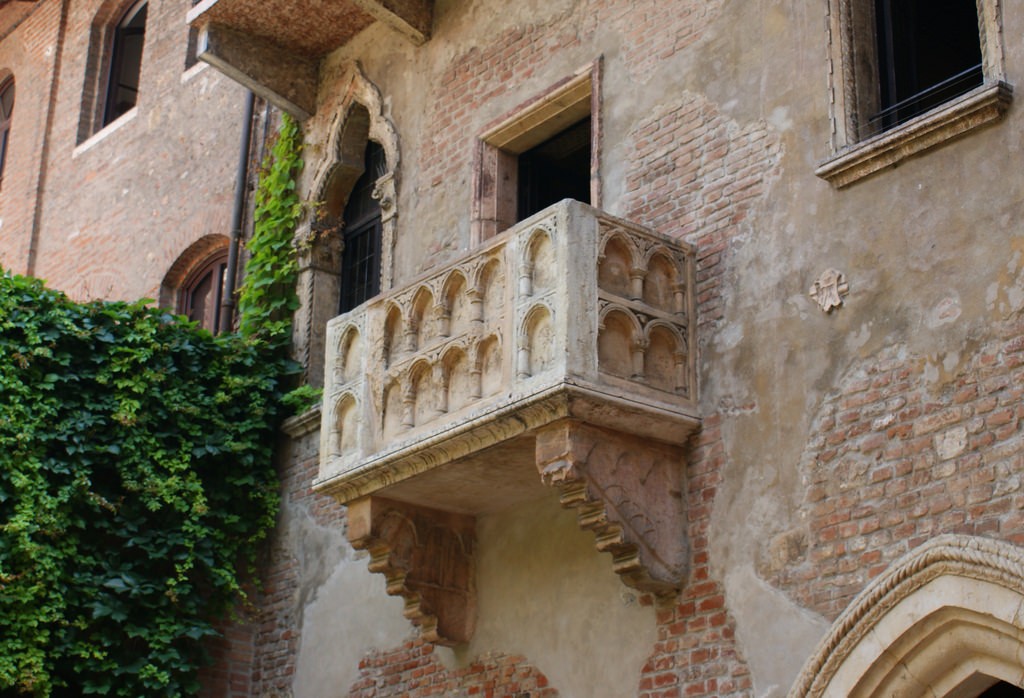 Der Balkon von Romeo und Julia in Verona — idealista/news